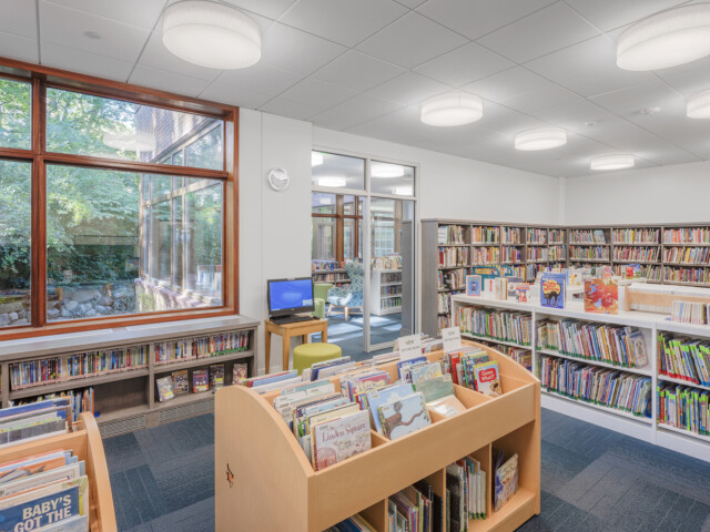 Sandwich Public Library | Delphi Construction