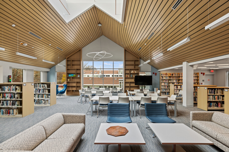 Travis Roy Campus Center | Delphi Construction